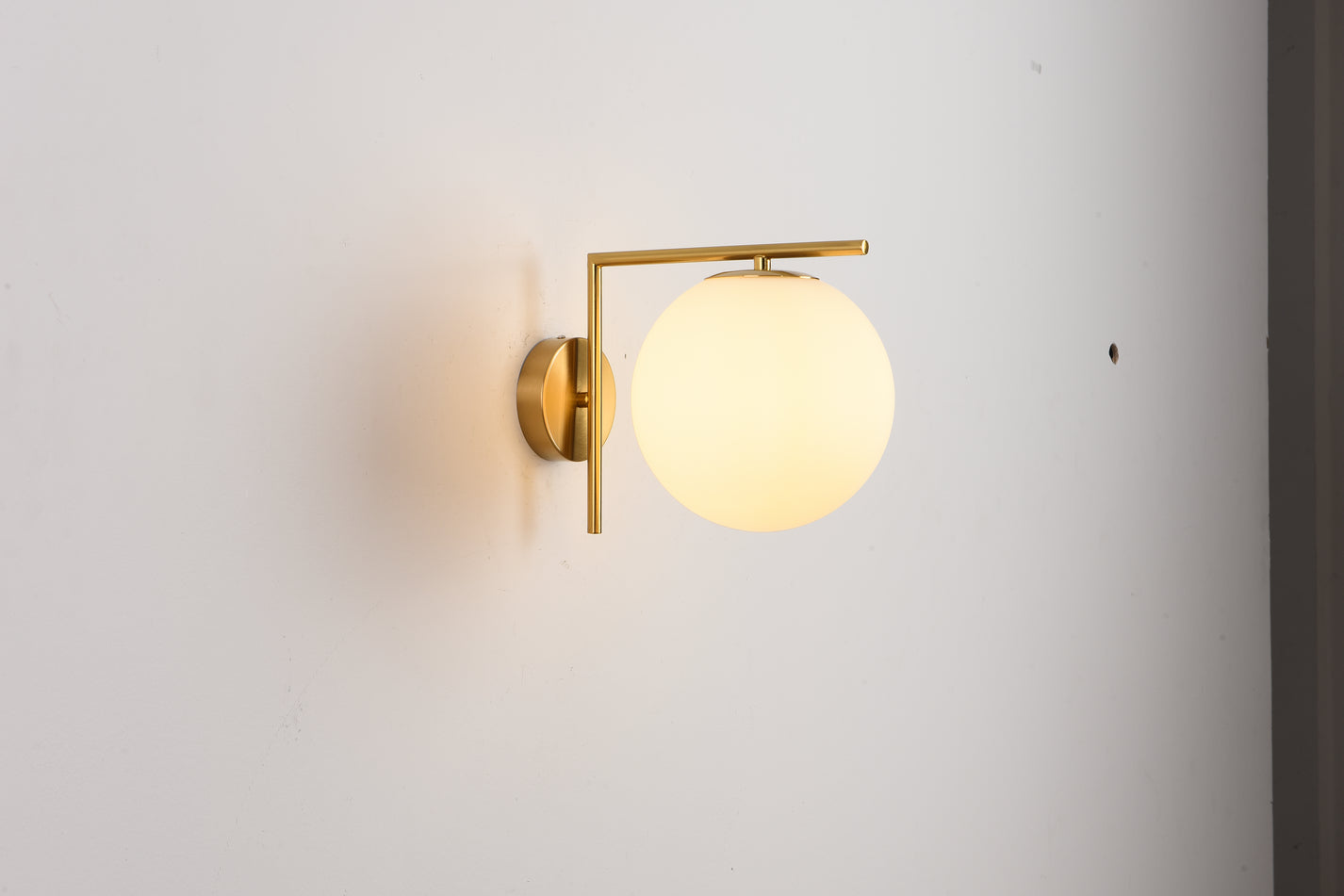 LÁMPARA PARED ARBOTANTE CLOE – luminorled